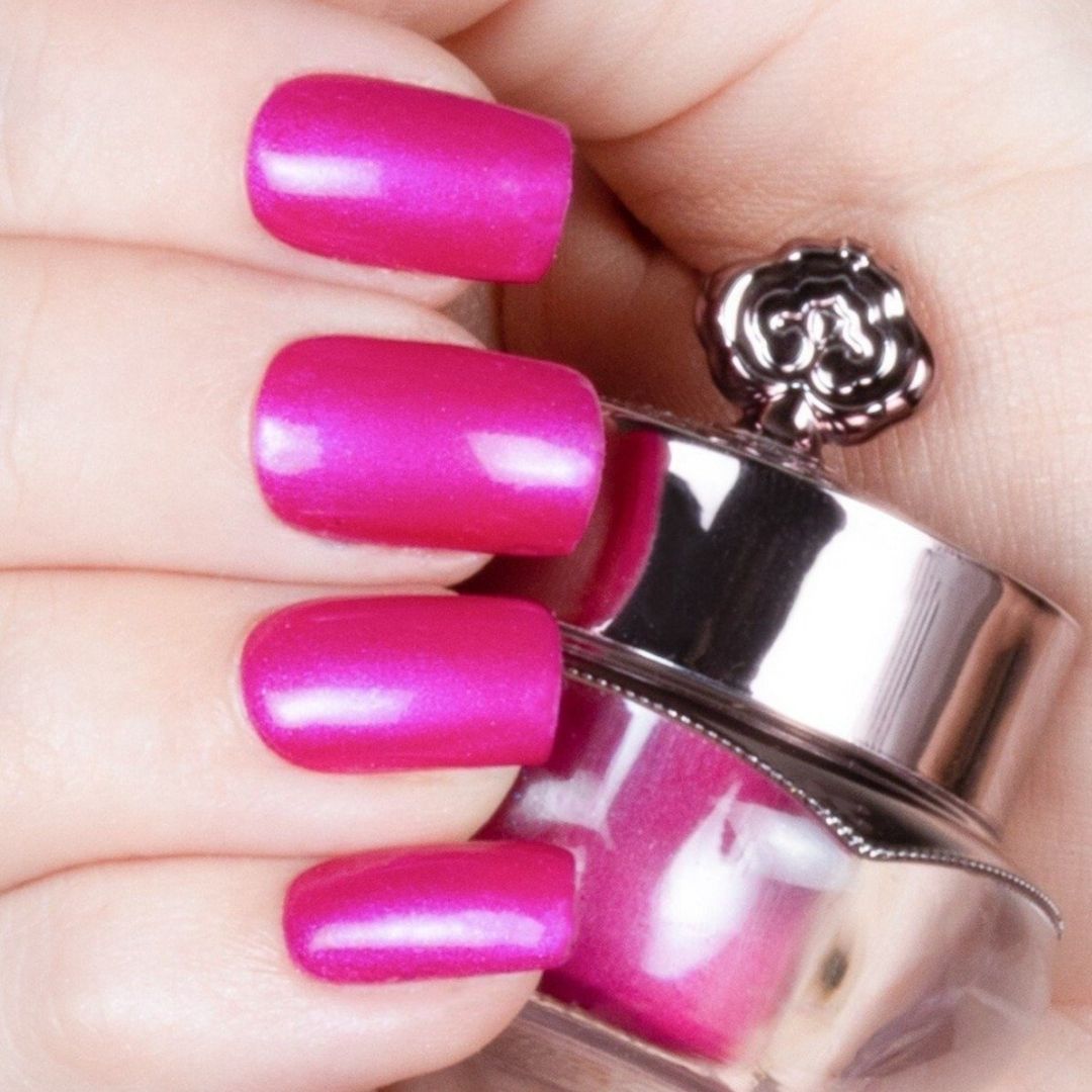 Mulberry Classic Color Nail Powder | Mineral Bond®